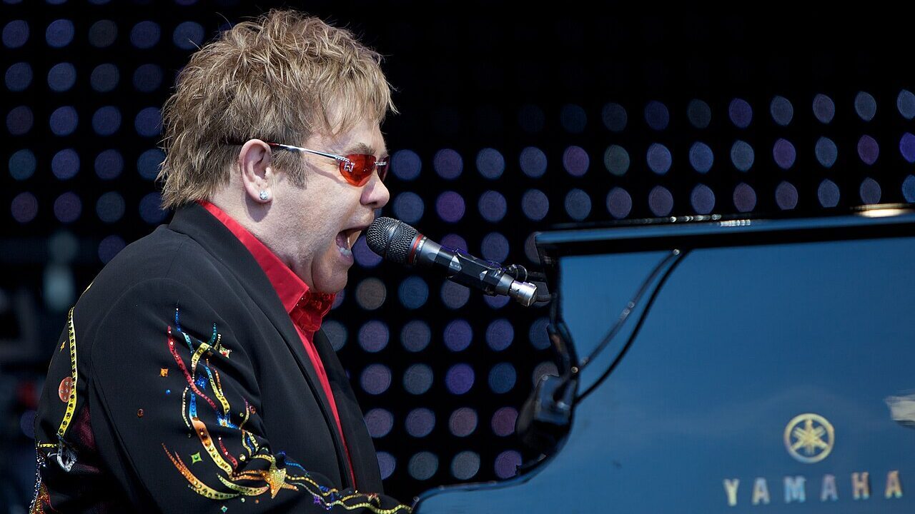 John Elton Health Update: Music Legend Defies Blindness With Singapore ...